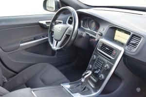 Black Volvo V60 2014 in Vilnius, with an engine capacity of 1.98 L and mileage of 190 thousand km for 7690 €, photo 18 on AUTOMOTO.COM.LV