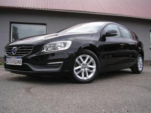 Black Volvo V60 2014 in Sigulda, with an engine capacity of 2.00 L and mileage of 219 thousand km for 7950 €, photo 10 on AUTOMOTO.COM.LV