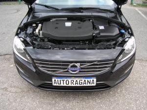 Black Volvo V60 2014 in Sigulda, with an engine capacity of 2.00 L and mileage of 219 thousand km for 7950 €, photo 29 on AUTOMOTO.COM.LV