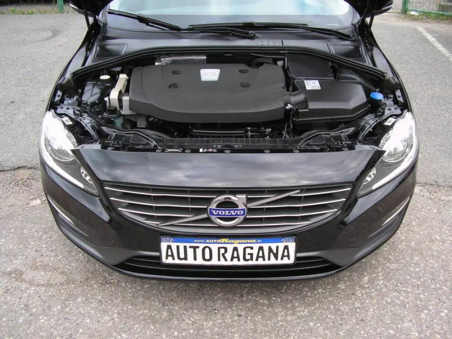 Black Volvo V60 2014 in Sigulda, with an engine capacity of 2.00 L and mileage of 219 thousand km for 7950 €, photo 29 on AUTOMOTO.COM.LV