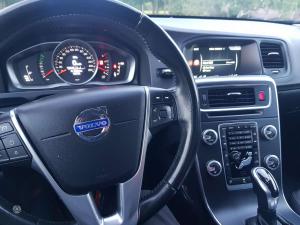 Melns Volvo V60 2014 Pakruojis, ar dzinēja tilpumu 1.98 L un nobraukumu 180 tūkst. km par 8199 €, foto 13 vietnē AUTOMOTO.COM.LV
