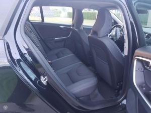 Melns Volvo V60 2014 Pakruojis, ar dzinēja tilpumu 1.98 L un nobraukumu 180 tūkst. km par 8199 €, foto 20 vietnē AUTOMOTO.COM.LV