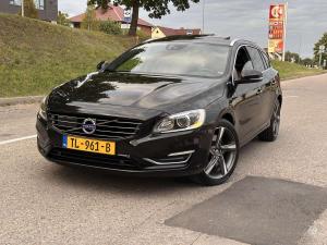 Black Volvo V60 2014 in Jonava, with an engine capacity of 2.40 L and mileage of 266 thousand km for 8250 €, photo  on AUTOMOTO.COM.LV