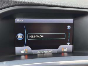 Black Volvo V60 2014 in Jonava, with an engine capacity of 2.40 L and mileage of 266 thousand km for 8250 €, photo 31 on AUTOMOTO.COM.LV