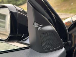 Black Volvo V60 2014 in Jonava, with an engine capacity of 2.40 L and mileage of 266 thousand km for 8250 €, photo 33 on AUTOMOTO.COM.LV
