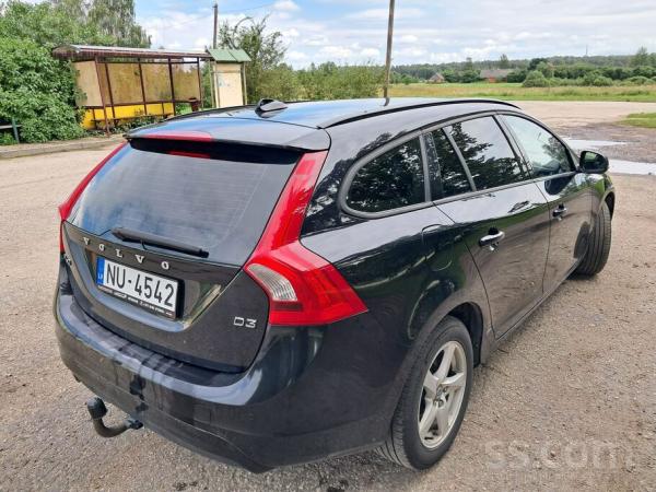 Черный Вольво B60 2014 в Прейли, объемом двигателя 2.00 л и пробегом 358 тыс. км за 5200 €, фото 3 на AUTOMOTO.COM.LV