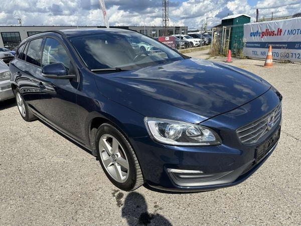 Melns Volvo V60 2014 Kauņa, ar dzinēja tilpumu 1.56 L un nobraukumu 248 tūkst. km par 6550 €, foto 5 vietnē AUTOMOTO.COM.LV