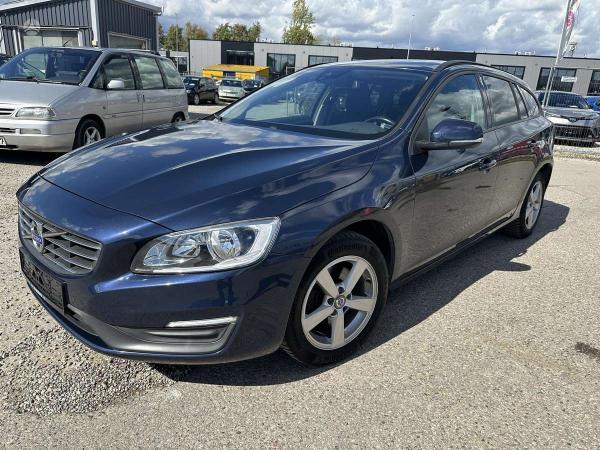 Melns Volvo V60 2014 Kauņa, ar dzinēja tilpumu 1.56 L un nobraukumu 248 tūkst. km par 6550 €, foto 10 vietnē AUTOMOTO.COM.LV