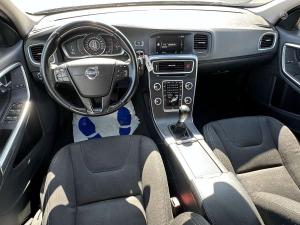 Melns Volvo V60 2014 Kauņa, ar dzinēja tilpumu 1.56 L un nobraukumu 248 tūkst. km par 6550 €, foto 29 vietnē AUTOMOTO.COM.LV