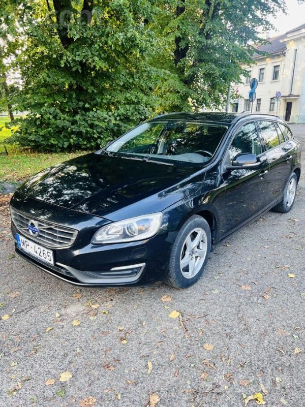 Черный Вольво B60 2014 в Огре, объемом двигателя 1.60 л и пробегом 252 тыс. км за 5200 €, фото 1 на AUTOMOTO.COM.LV