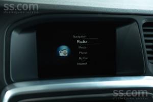 Black Volvo V60 2014 in Riga, with an engine capacity of 2.00 L and mileage of 294 thousand km for 6900 €, photo 17 on AUTOMOTO.COM.LV