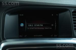 Black Volvo V60 2014 in Riga, with an engine capacity of 2.00 L and mileage of 294 thousand km for 6900 €, photo 19 on AUTOMOTO.COM.LV