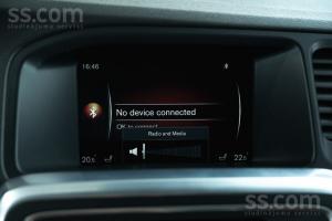 Black Volvo V60 2014 in Riga, with an engine capacity of 2.00 L and mileage of 294 thousand km for 6900 €, photo 22 on AUTOMOTO.COM.LV