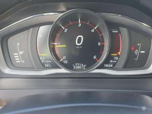 Melns Volvo V60 2014 Utena, ar dzinēja tilpumu 1.97 L un nobraukumu 321 tūkst. km par 4800 €, foto 14 vietnē AUTOMOTO.COM.LV