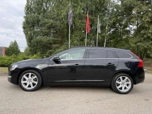 Черный Вольво B60 2014 в Казлу-Руда, объемом двигателя 1.98 л и пробегом 278 тыс. км за 6000 €, фото 8 на AUTOMOTO.COM.LV