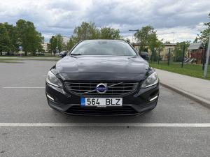 Black Volvo V60 2014 in Tartu, with an engine capacity of 1.60 L and mileage of 240 thousand km for 7800 €, photo 7 on AUTOMOTO.COM.LV