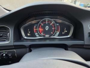 Черный Вольво B60 2014 в Вильнюс, объемом двигателя 2.00 л и пробегом 325 тыс. км за 5950 €, фото 19 на AUTOMOTO.COM.LV