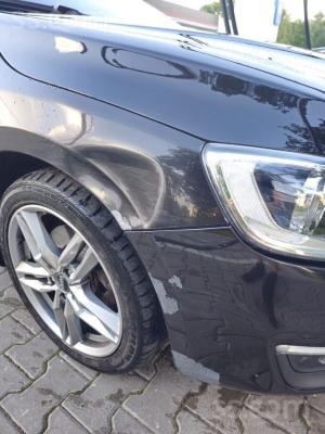 Melns Volvo V60 2014 Rīga, ar dzinēja tilpumu 2.00 L un nobraukumu 280 tūkst. km par 3900 €, foto 21 vietnē AUTOMOTO.COM.LV
