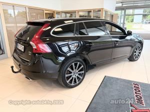 Melns Volvo V60 2014 Viljandi, ar dzinēja tilpumu 2.40 L un nobraukumu 346 tūkst. km par 6499 €, foto 4 vietnē AUTOMOTO.COM.LV