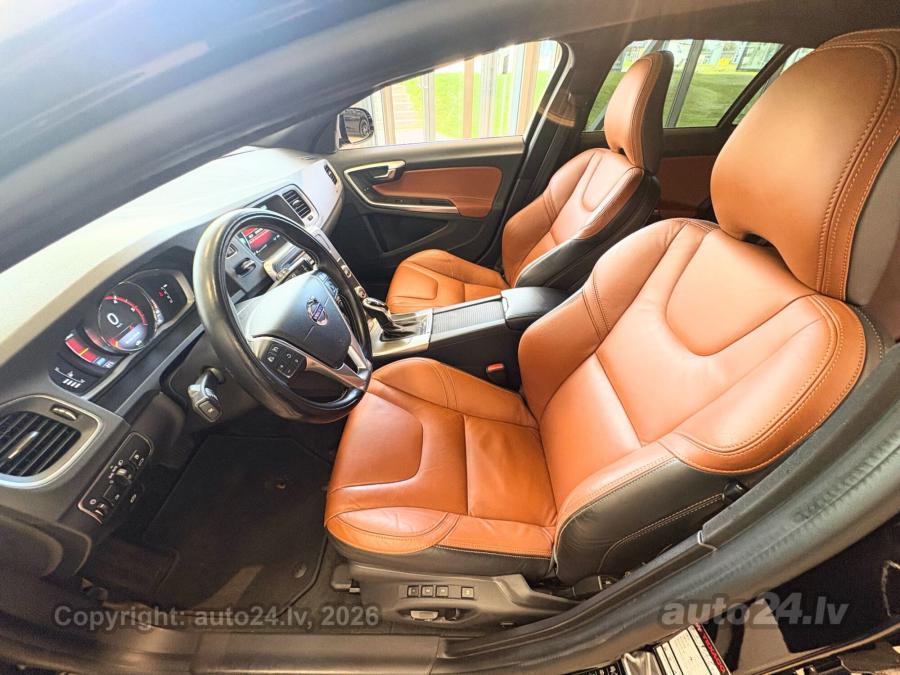 Melns Volvo V60 2014 Viljandi, ar dzinēja tilpumu 2.40 L un nobraukumu 346 tūkst. km par 6499 €, foto 9 vietnē AUTOMOTO.COM.LV