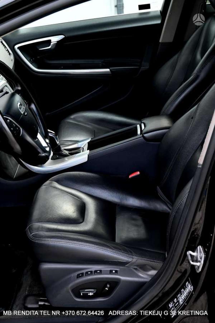 Black Volvo V60 2014 in Kretinga, with an engine capacity of 2.40 L and mileage of 236 thousand km for 8299 €, photo 18 on AUTOMOTO.COM.LV