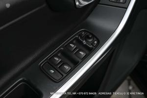 Black Volvo V60 2014 in Kretinga, with an engine capacity of 2.40 L and mileage of 236 thousand km for 8299 €, photo 22 on AUTOMOTO.COM.LV