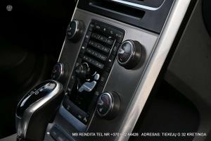Black Volvo V60 2014 in Kretinga, with an engine capacity of 2.40 L and mileage of 236 thousand km for 8299 €, photo 26 on AUTOMOTO.COM.LV