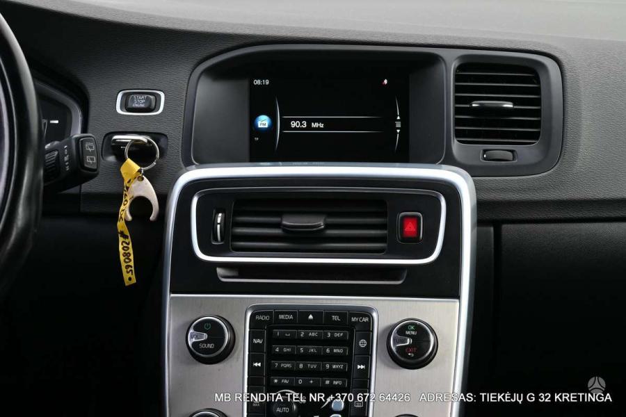 Black Volvo V60 2014 in Kretinga, with an engine capacity of 2.40 L and mileage of 236 thousand km for 8299 €, photo 30 on AUTOMOTO.COM.LV