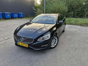 Melns Volvo V60 2014 Alīta, ar dzinēja tilpumu 1.98 L un nobraukumu 260 tūkst. km par 7570 €, foto 10 vietnē AUTOMOTO.COM.LV
