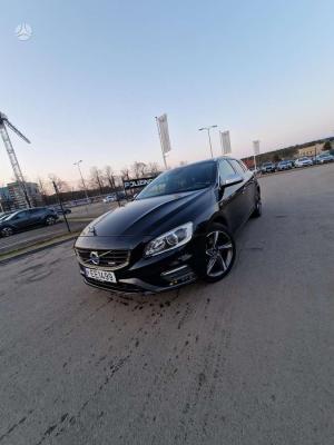 Черный Вольво B60 2014 в Вильнюс, объемом двигателя 2.40 л и пробегом 258 тыс. км за 8350 €, фото 11 на AUTOMOTO.COM.LV