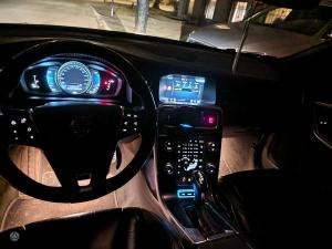 Черный Вольво B60 2014 в Вильнюс, объемом двигателя 2.40 л и пробегом 258 тыс. км за 8350 €, фото 12 на AUTOMOTO.COM.LV