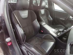 Melns Volvo V60 2014 Valmiera, ar dzinēja tilpumu 1.60 L un nobraukumu 307 tūkst. km par 6750 €, foto 24 vietnē AUTOMOTO.COM.LV