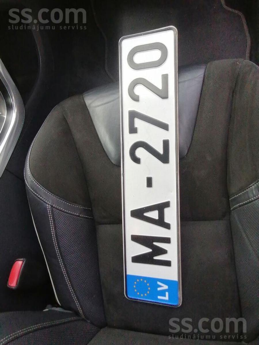 Melns Volvo V60 2014 Valmiera, ar dzinēja tilpumu 1.60 L un nobraukumu 307 tūkst. km par 6750 €, foto 25 vietnē AUTOMOTO.COM.LV