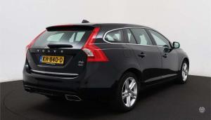 Black Volvo V60 2015 in Panevezys, with an engine capacity of 2.40 L and mileage of 252 thousand km for 7999 €, photo 23 on AUTOMOTO.COM.LV