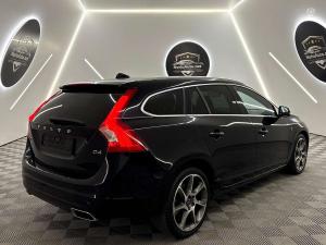 Black Volvo V60 2015 in Marijampole, with an engine capacity of 1.97 L and mileage of 249 thousand km for 7650 €, photo 27 on AUTOMOTO.COM.LV