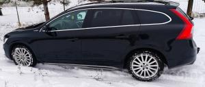 Black Volvo V60 2015 in Jelgava, with an engine capacity of 2.40 L and mileage of 207 thousand km for 8950 €, photo 9 on AUTOMOTO.COM.LV