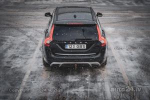 Melns Volvo V60 2015 Tallina, ar dzinēja tilpumu 2.40 L un nobraukumu 235 tūkst. km par 11990 €, foto 2 vietnē AUTOMOTO.COM.LV