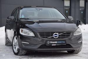 Melns Volvo V60 2015 Viļņa, ar dzinēja tilpumu 2.40 L un nobraukumu 267 tūkst. km par 7350 €, foto 3 vietnē AUTOMOTO.COM.LV