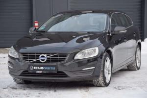 Melns Volvo V60 2015 Viļņa, ar dzinēja tilpumu 2.40 L un nobraukumu 267 tūkst. km par 7350 €, foto 4 vietnē AUTOMOTO.COM.LV