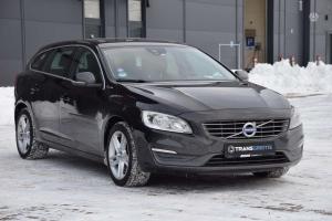 Melns Volvo V60 2015 Viļņa, ar dzinēja tilpumu 2.40 L un nobraukumu 267 tūkst. km par 7350 €, foto 5 vietnē AUTOMOTO.COM.LV