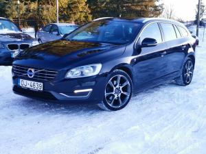 Black Volvo V60 2015 in Kuldiga, with an engine capacity of 2.00 L and mileage of 215 thousand km for 9500 €, photo  on AUTOMOTO.COM.LV