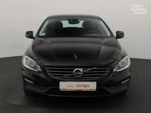 Black Volvo V60 2015 in Vilnius, with an engine capacity of 2.00 L and mileage of 185 thousand km for 9199 €, photo 4 on AUTOMOTO.COM.LV