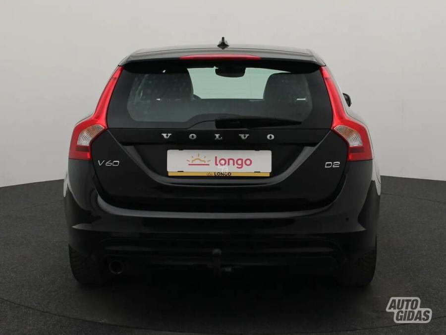 Black Volvo V60 2015 in Vilnius, with an engine capacity of 2.00 L and mileage of 185 thousand km for 9199 €, photo 6 on AUTOMOTO.COM.LV
