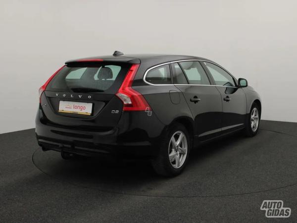 Black Volvo V60 2015 in Vilnius, with an engine capacity of 2.00 L and mileage of 185 thousand km for 9199 €, photo 8 on AUTOMOTO.COM.LV