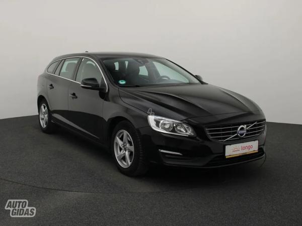 Black Volvo V60 2015 in Vilnius, with an engine capacity of 2.00 L and mileage of 185 thousand km for 9199 €, photo 10 on AUTOMOTO.COM.LV