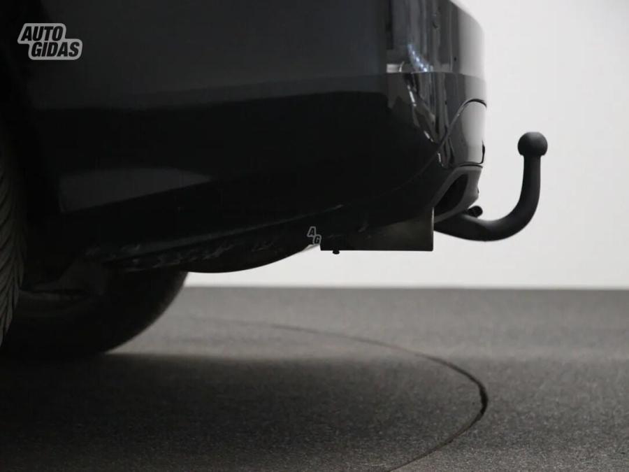Black Volvo V60 2015 in Vilnius, with an engine capacity of 2.00 L and mileage of 185 thousand km for 9199 €, photo 30 on AUTOMOTO.COM.LV