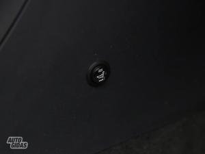 Black Volvo V60 2015 in Vilnius, with an engine capacity of 2.00 L and mileage of 185 thousand km for 9199 €, photo 32 on AUTOMOTO.COM.LV