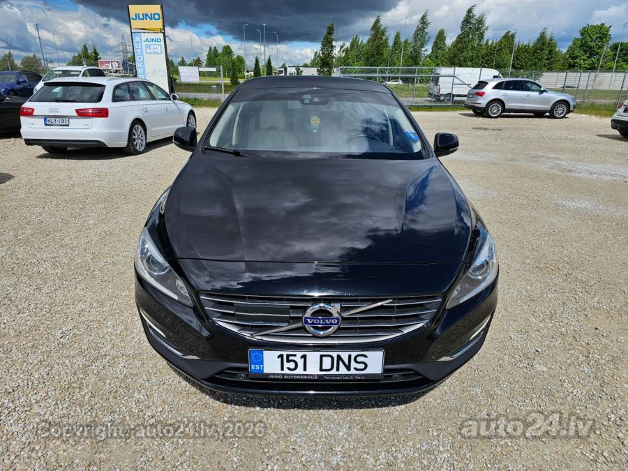Черный Вольво B60 2015 в Тарту, объемом двигателя 2.00 л и пробегом 222 тыс. км за 8790 €, фото 3 на AUTOMOTO.COM.LV