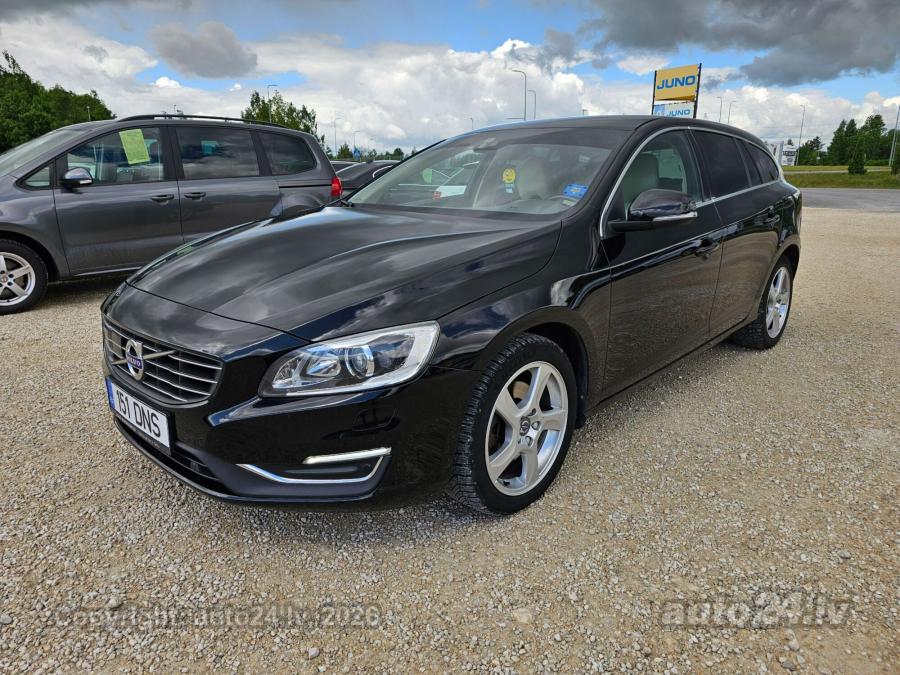 Черный Вольво B60 2015 в Тарту, объемом двигателя 2.00 л и пробегом 222 тыс. км за 8790 €, фото 4 на AUTOMOTO.COM.LV