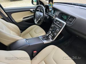 Черный Вольво B60 2015 в Тарту, объемом двигателя 2.00 л и пробегом 222 тыс. км за 8790 €, фото 13 на AUTOMOTO.COM.LV